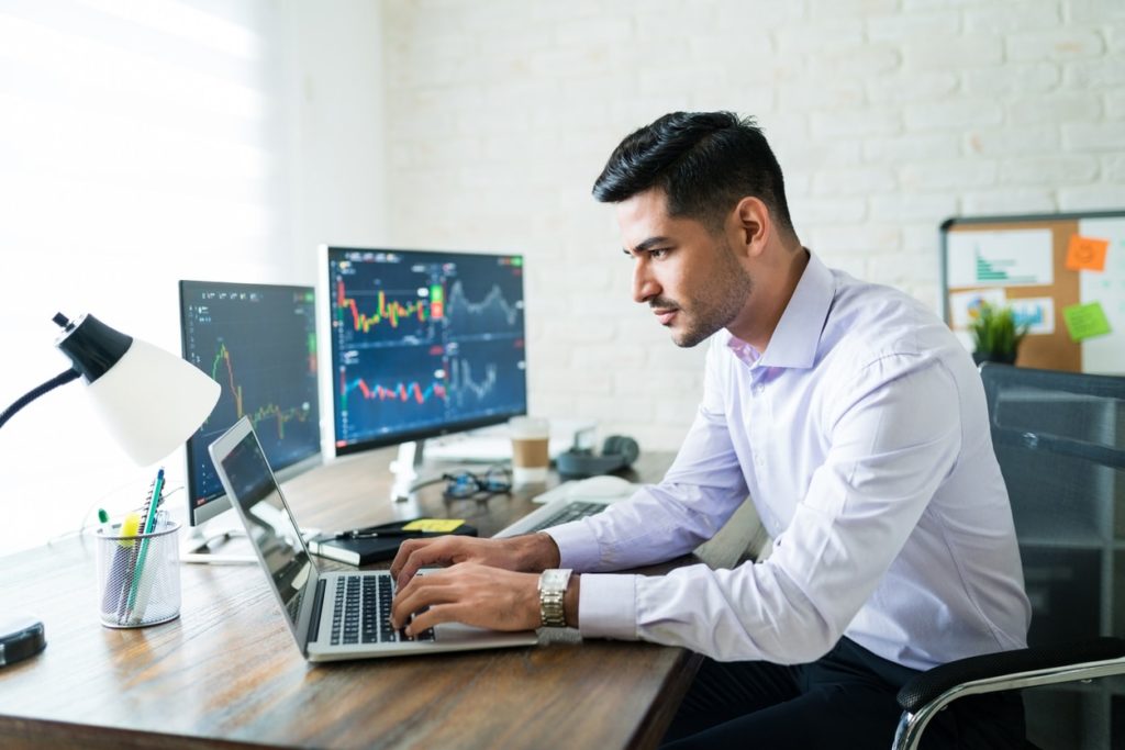 Warrants vs. Options: What Is the Difference? - Raging Bull Warrants vs. Options: What Is the Difference? - Raging Bull